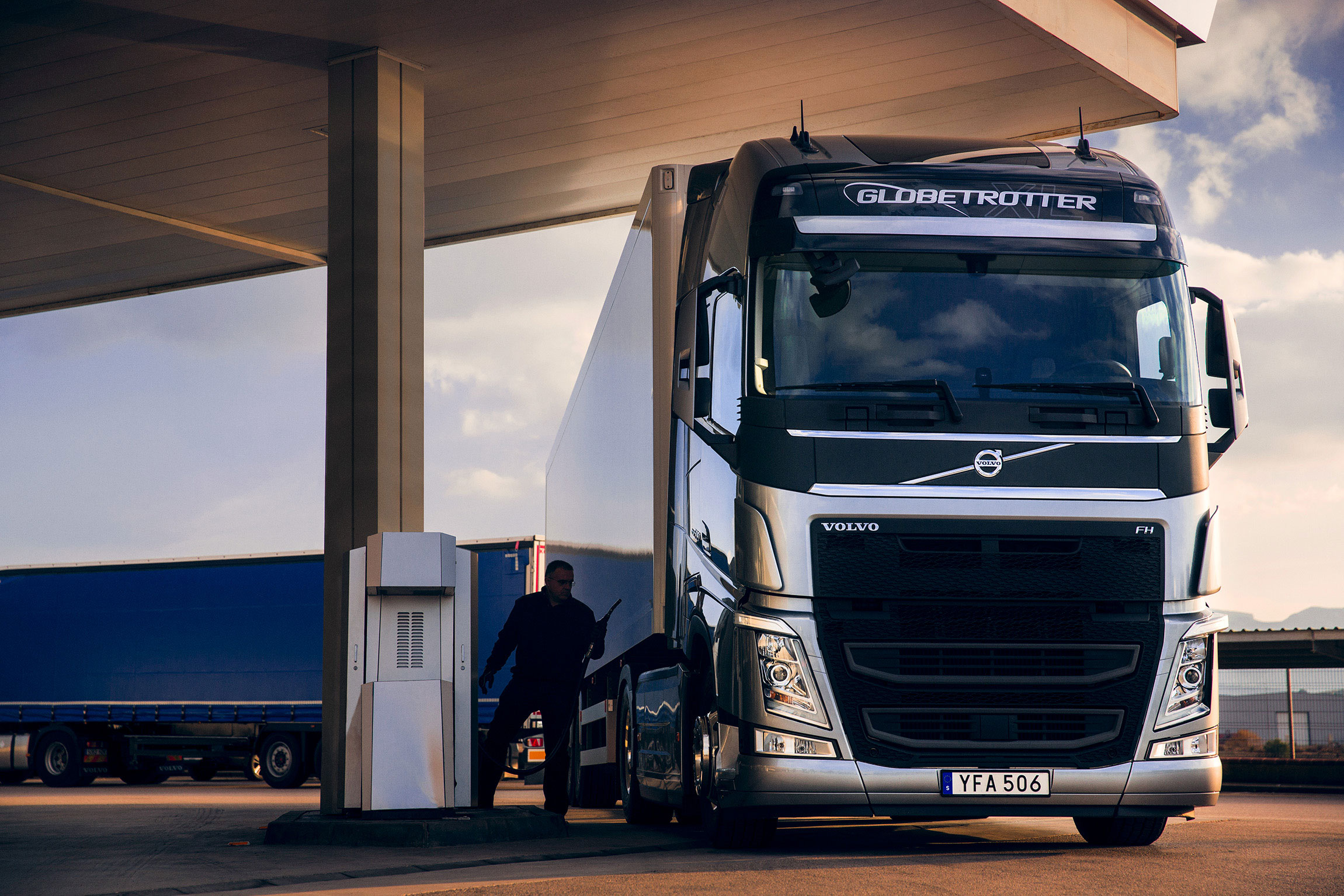 Volvo Truck Fuel Economy Mode Button